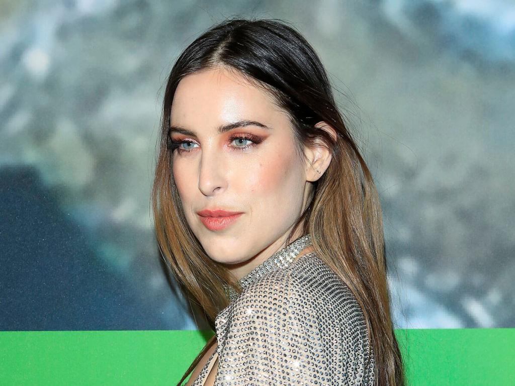 Scout Willis 'Overwhelmed' After Bruce Willis Dementia Diagnosis ...